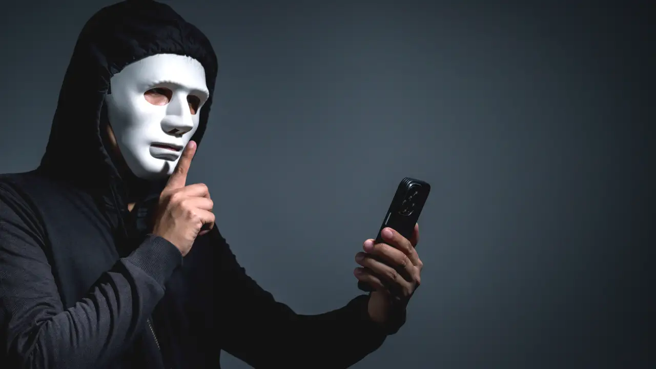 Celebrity Hacks: Worst Instances of Privacy Breaches – Tales From The ...