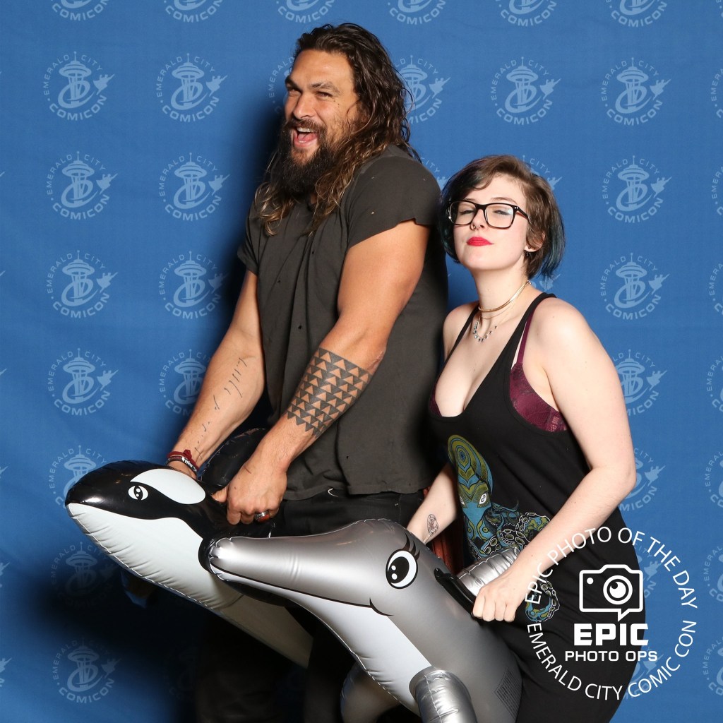 Celebrity Photo Op Tips, Ideas, and Poses For Your Next Convention ...