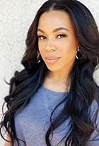 Alexis Jackson Contact Info: [Fan Mail, Business, Autographs, & More]