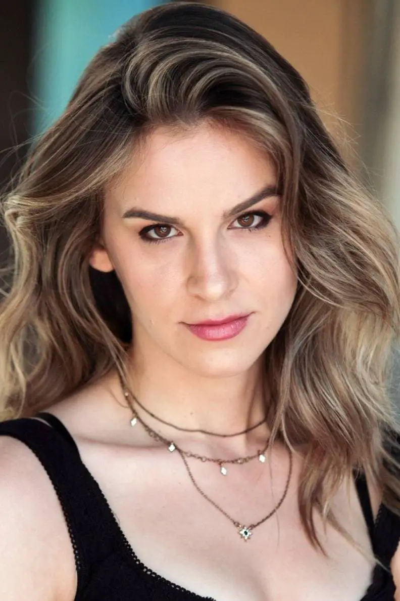 Alison_Sieke_profile-1 – Tales From The Collection