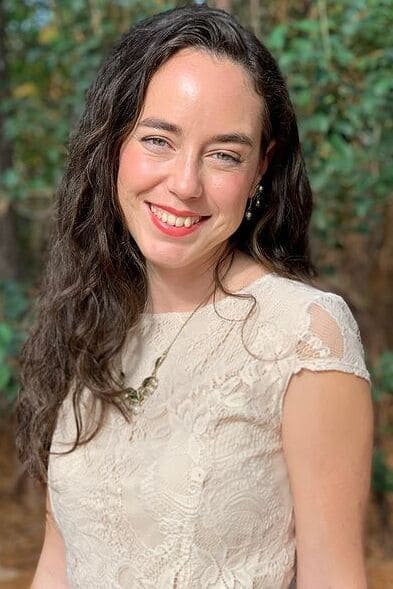 Amanda Barber Contact Info: [Fan Mail, Business, Autographs, & More ...