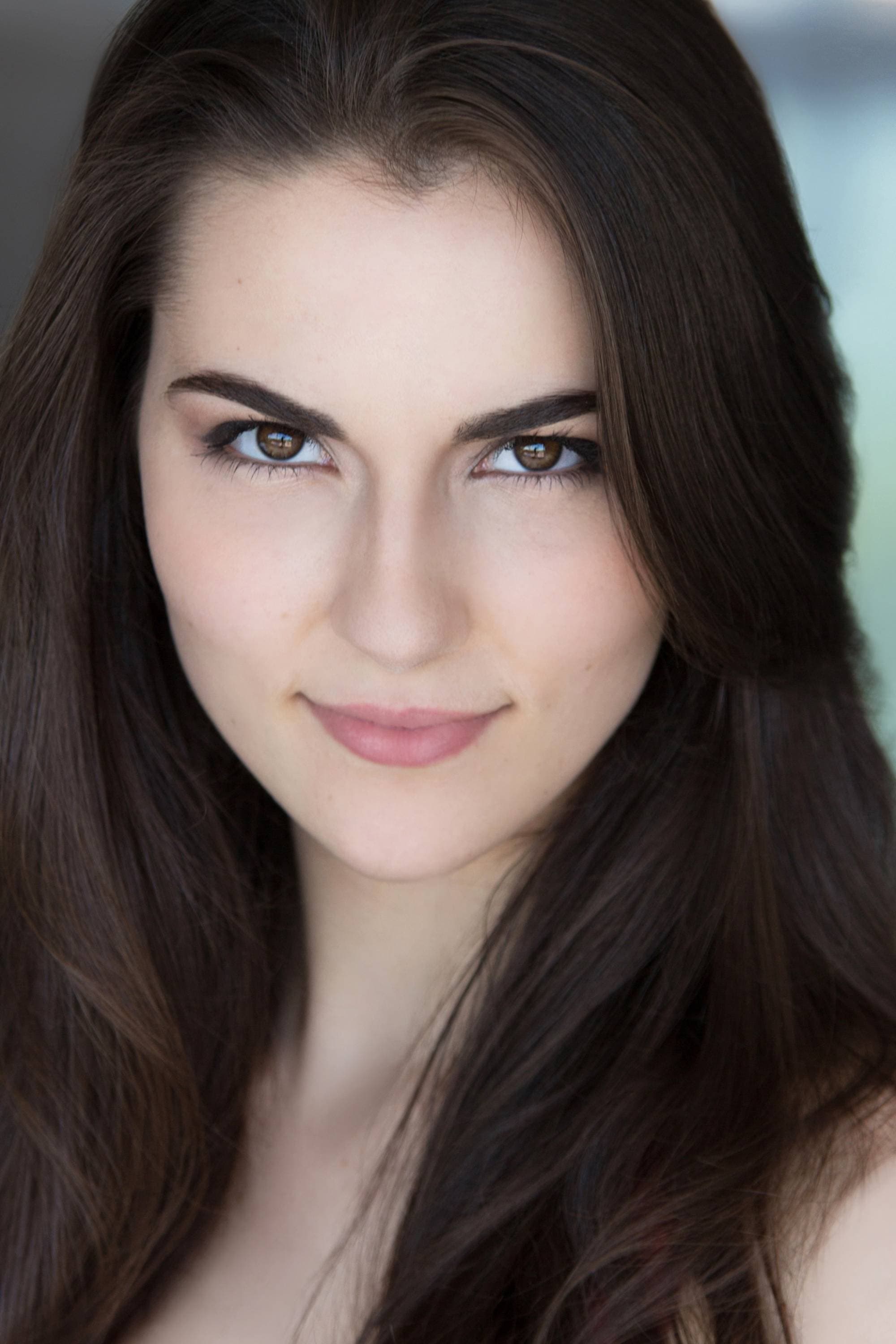 Anna_Vanston_profile – Tales From The Collection