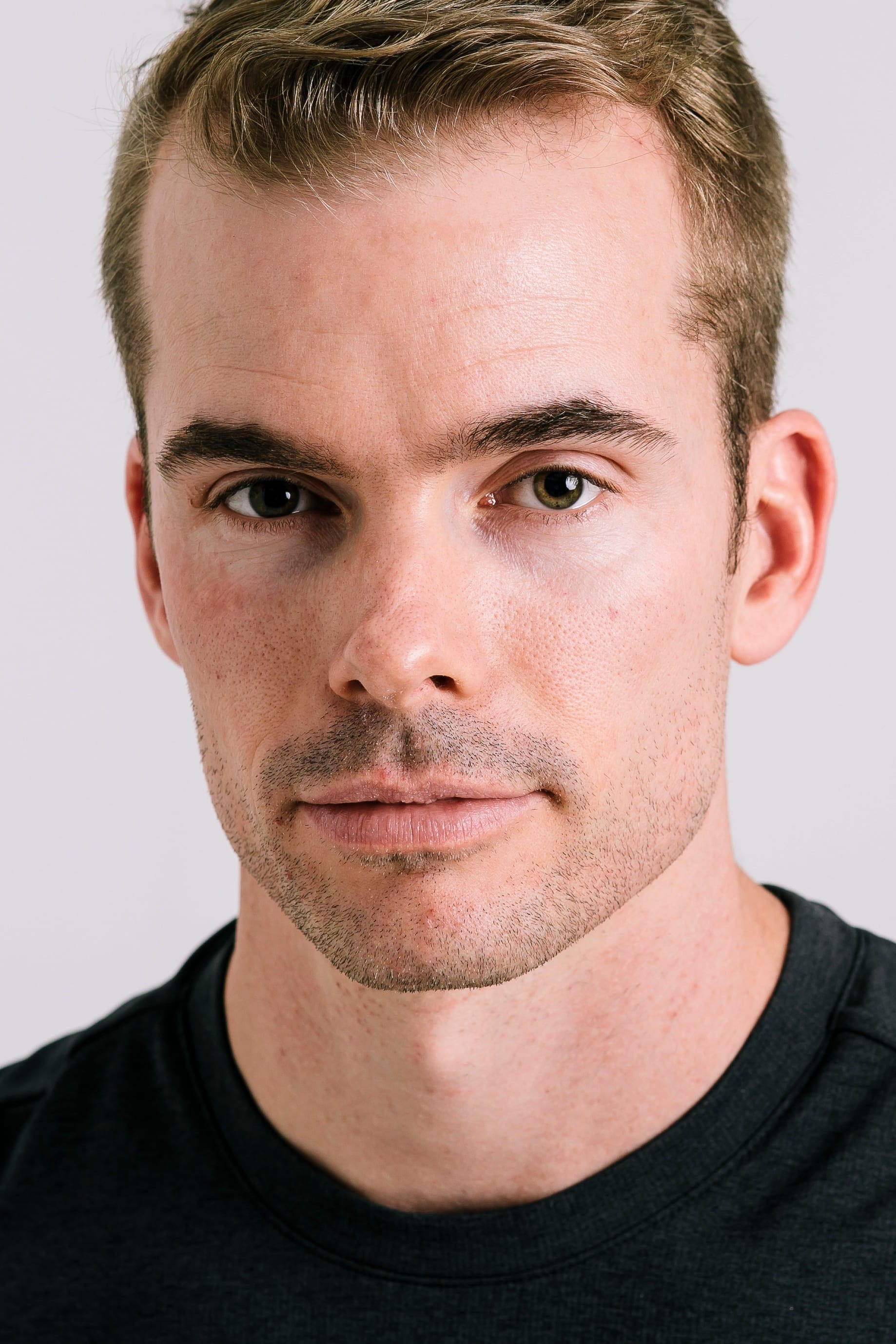 Carl_Van_Roon_profile – Tales From The Collection