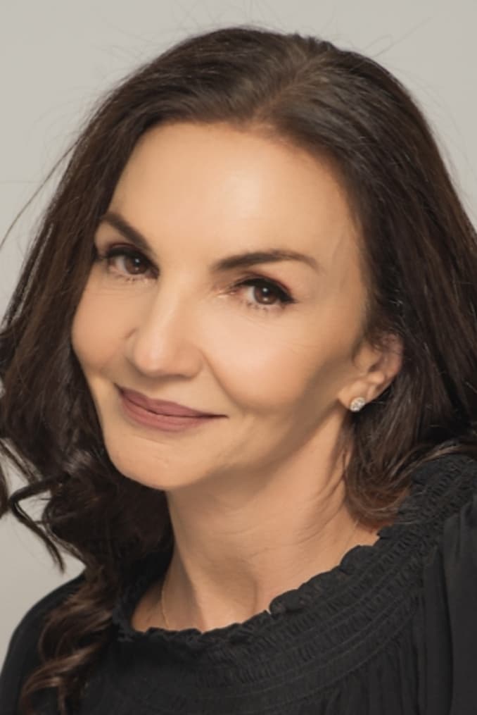 Elizabeth_Guindi_profile-1 – Tales From The Collection