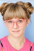 Elle Graper Contact Info: [Fan Mail, Business, Autographs, & More]