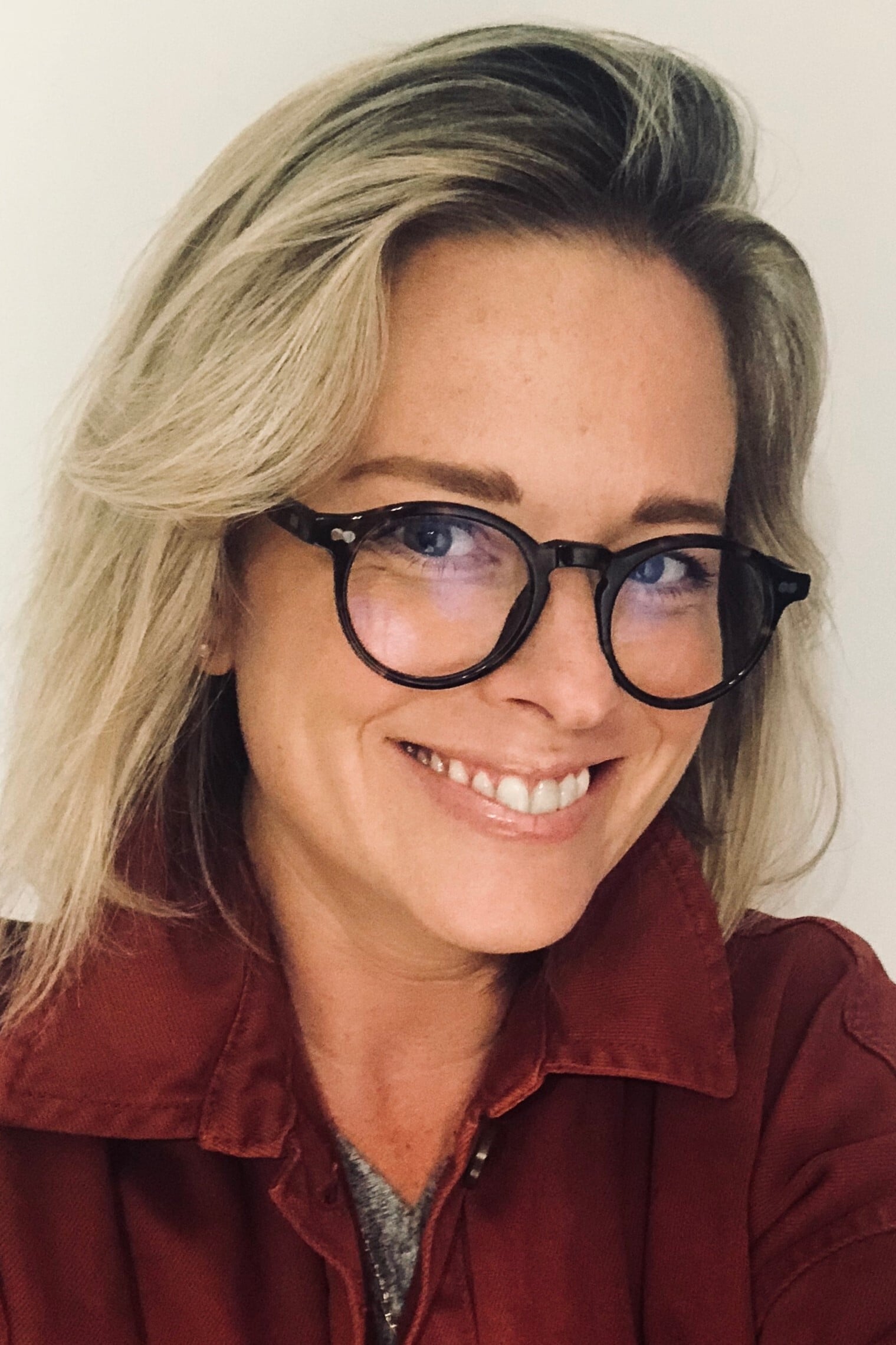 Erica_Bell_profile – Tales From The Collection