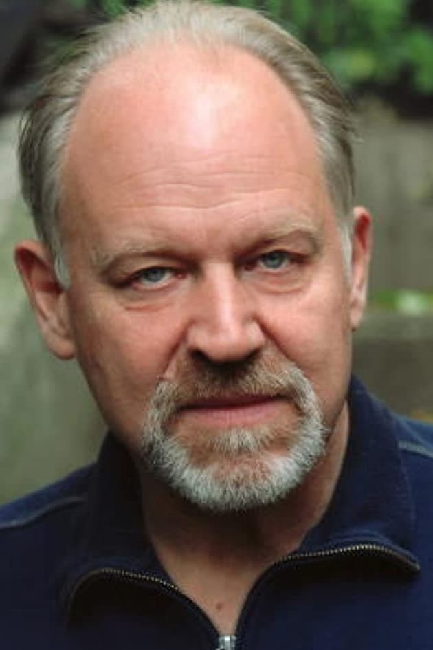 Geoffrey_Bateman_profile – Tales From The Collection