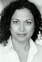 Gina-Gangar – Tales From The Collection