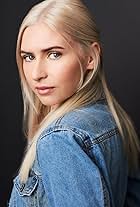 Hayley Smith Contact Info: [Fan Mail, Business, Autographs, & More]