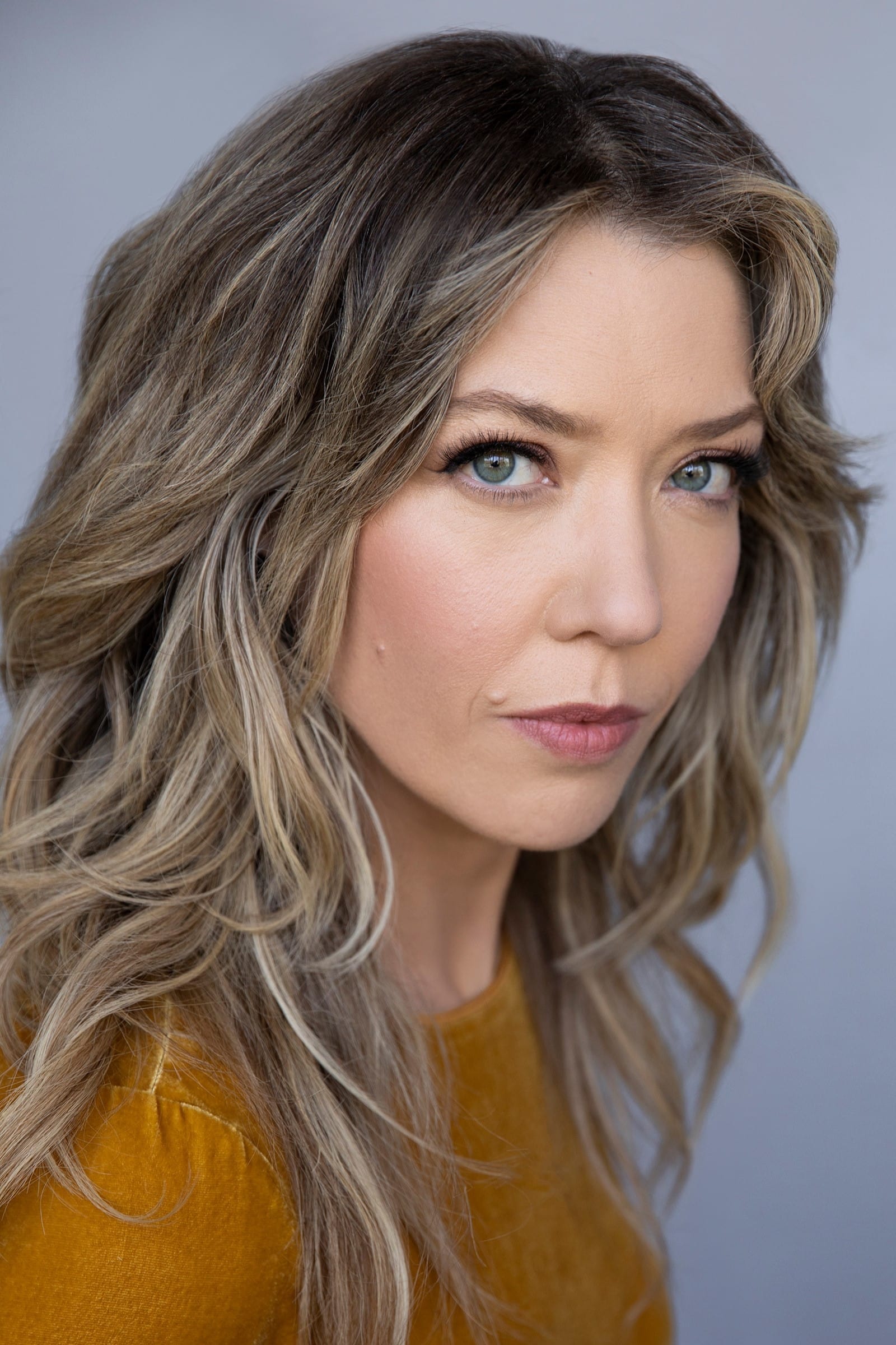 Lauren_Cook_profile – Tales From The Collection