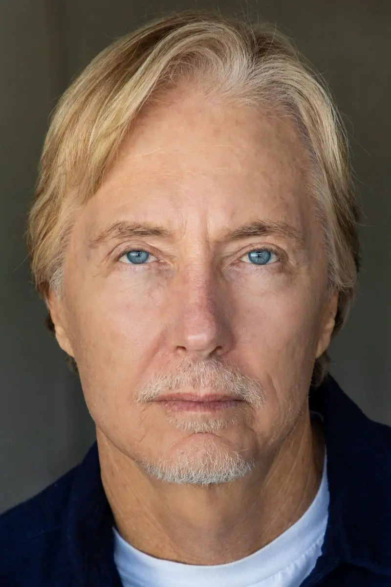 Lee_Perkins_profile – Tales From The Collection