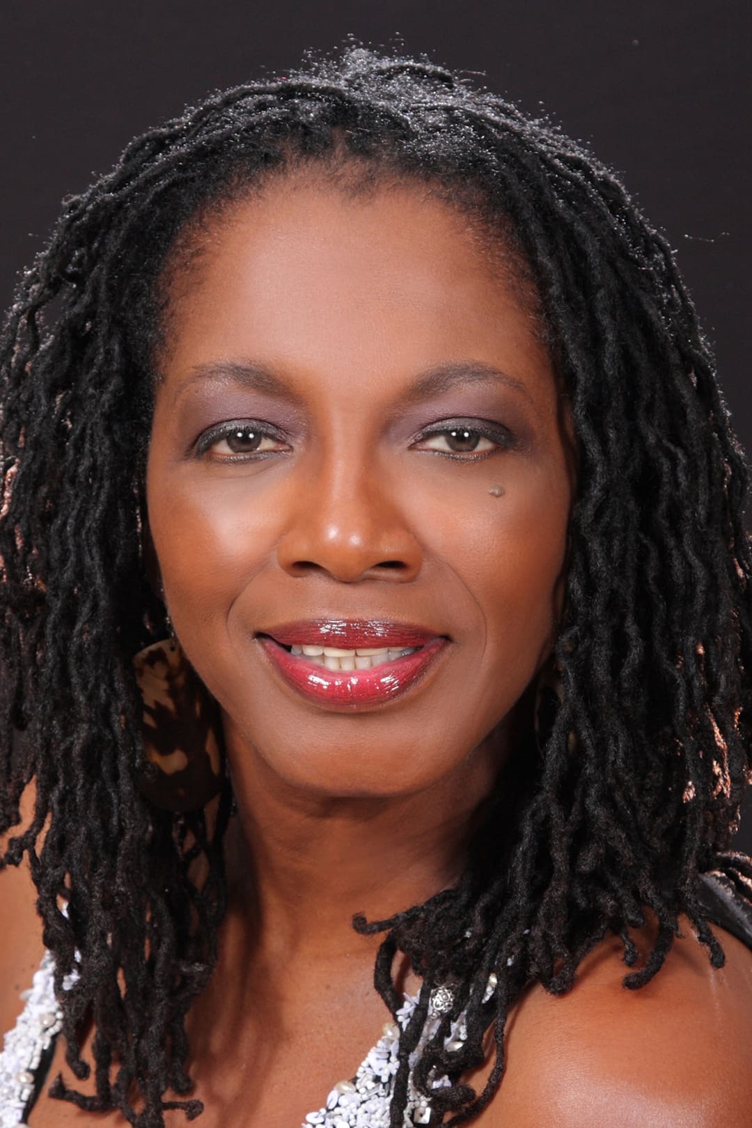 Linda_Boston_profile – Tales From The Collection