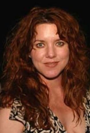 Lisa_Akey_profile-1 – Tales From The Collection