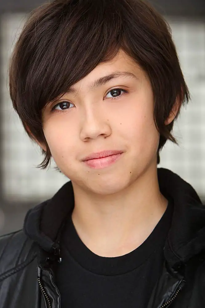 Riley_Lennon_Nice_profile