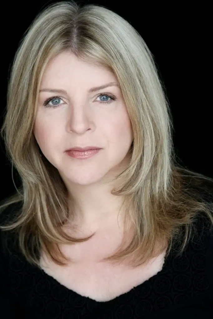 Stephanie_Cannon_profile – Tales From The Collection