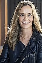 Jennifer Peers Contact Info: [Fan Mail, Business, Autographs, & More ...