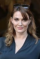 Sarah Parish Contact Info: [Fan Mail, Business, Autographs, & More ...