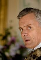 Simon Williams Contact Info: [Fan Mail, Business, Autographs, & More ...